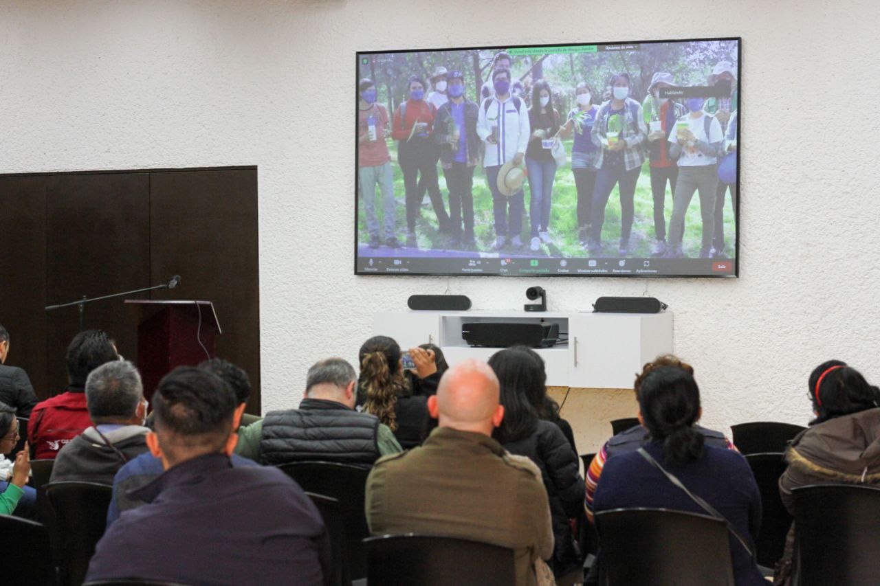 Presentan Sedema Y Naciones Unidas Sistema De Huertos Urbanos En La